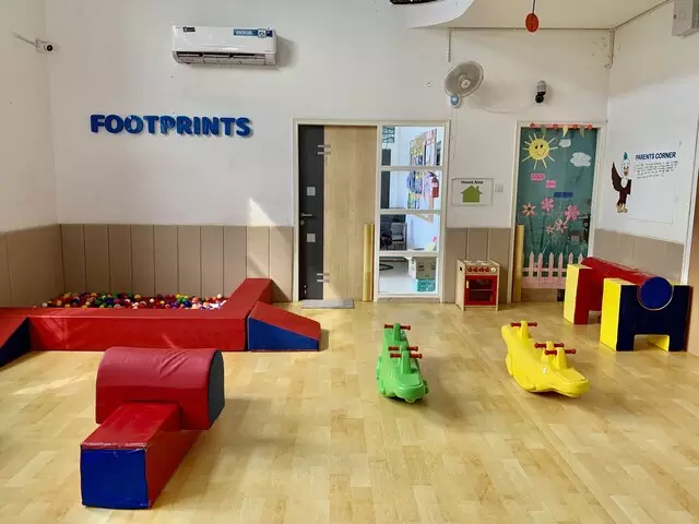 Footprints: Play School & Day Care Creche, Preschool in Civil Lines ...